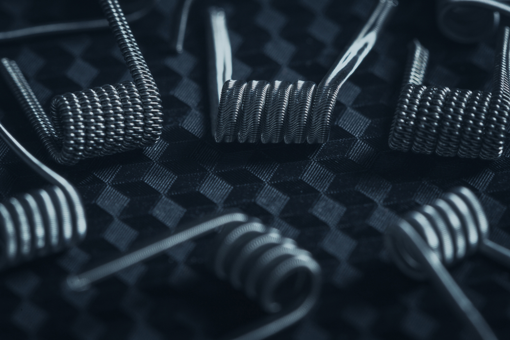 Revisiting a Classic Coil Debate: Tank Coils vs. Pod Cartridge Coils ...