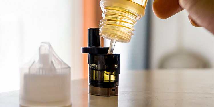 Changing E-Liquid Flavours in a Vape Device: A Step-by-Step Guide ...